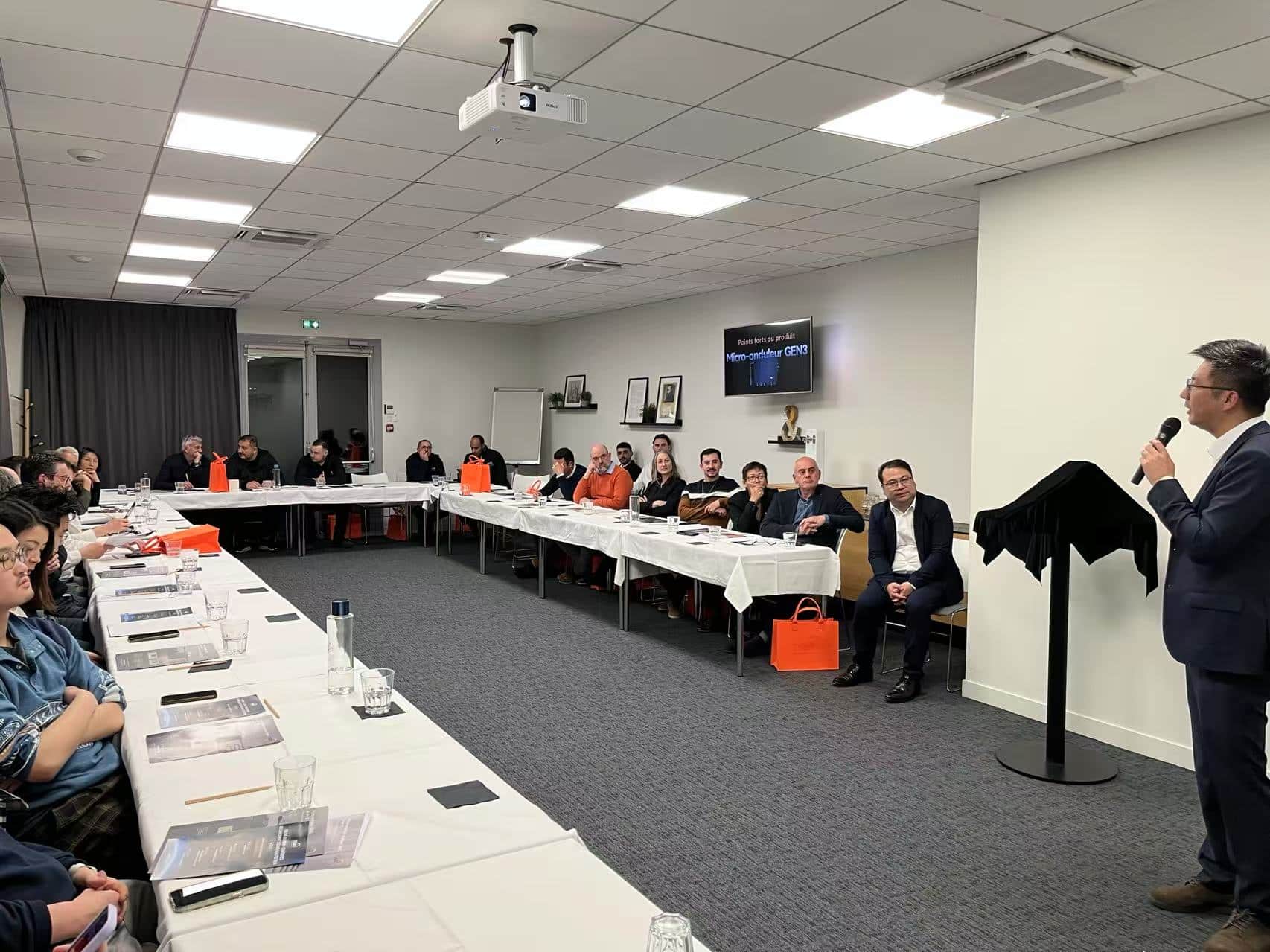 TSUN a lancé officiellement le Micro-onduleur 3kW en France